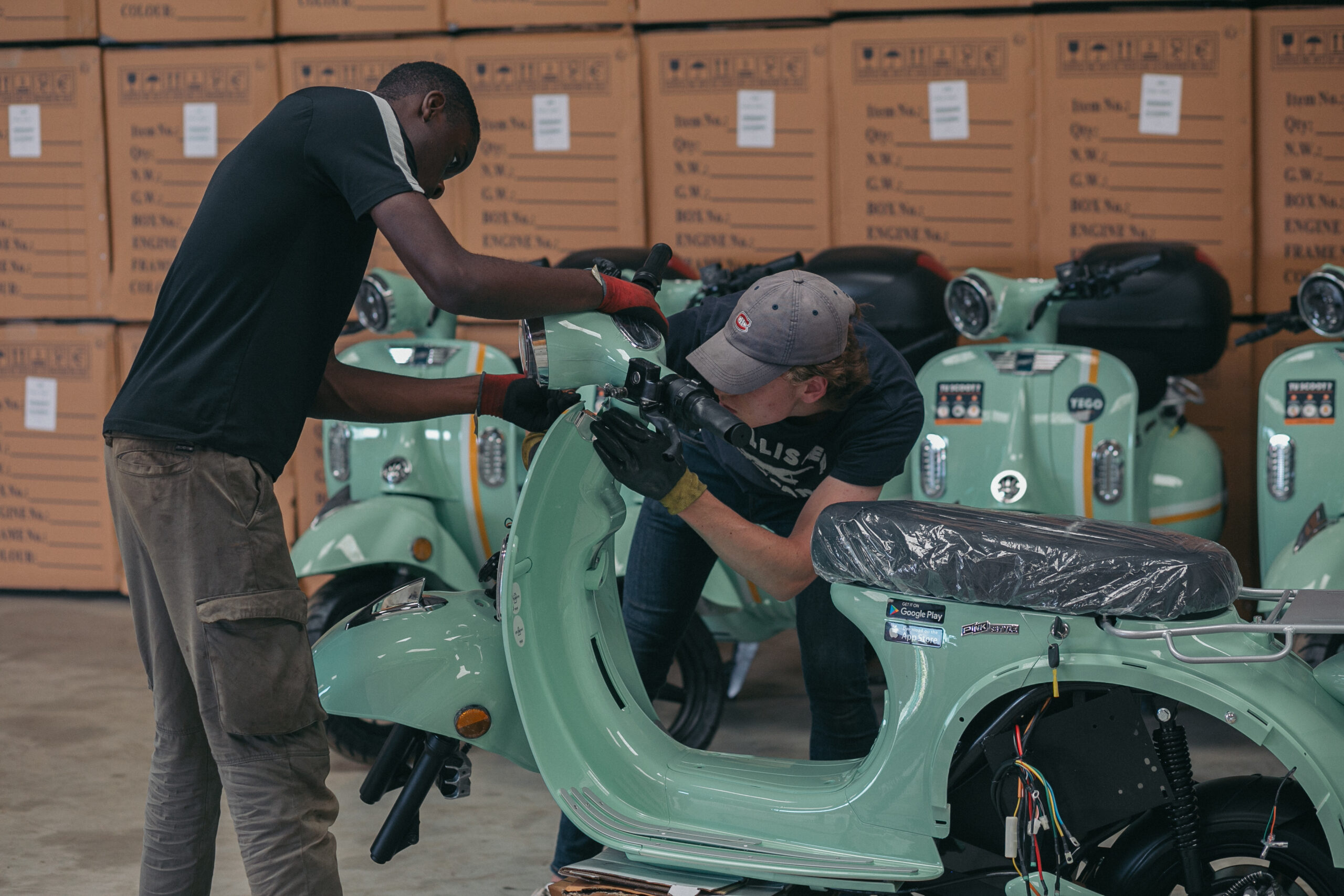 Pink mobility, l’entreprise derrière les scooters en libre-service Yego ...